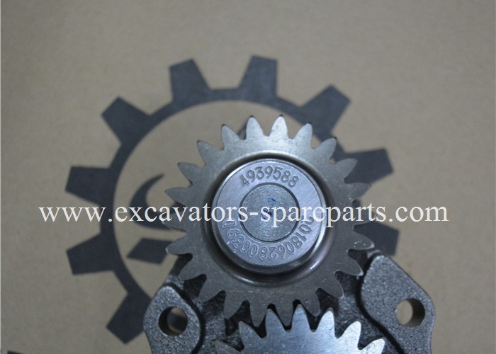 Standard Size CUMMINS QSB6.7 Diesel Engine Oil Pump 4939588 4939587 ...